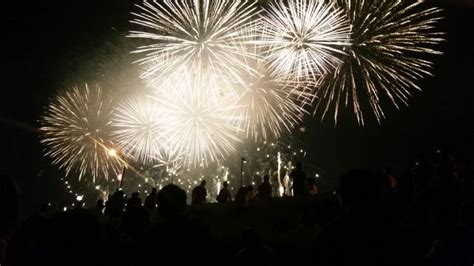 【江戸川花火大会】2025年の穴場スポットはどこ？打ち上げ場所や最寄り駅も