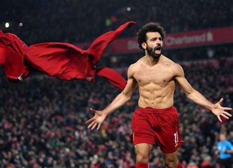محمد صلاح يقضي إجازته في دبي المصري اليوم
