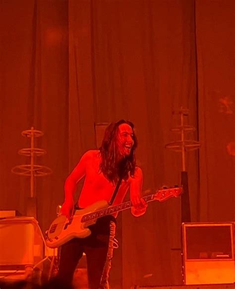 Pin By Hanna Kirik On Greta Van Fleet Musician People Greta