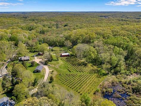 273 Pendleton Hill Rd North Stonington Ct 06359 Zillow