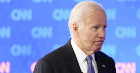 Biden Infila Un Altro Svarione In Un Intervista Sono La Prima Donna Vicepresidente Nera Il