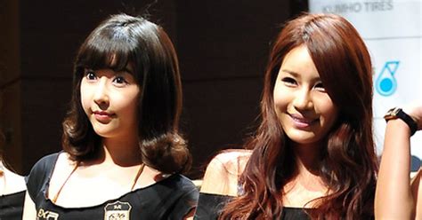 [t포토] 김유연·박시현 완벽한 명품 몸매