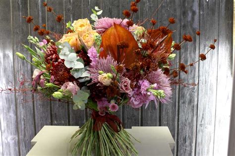 Թարմ ծաղիկներ առաքում Տեսականի Ajania Am