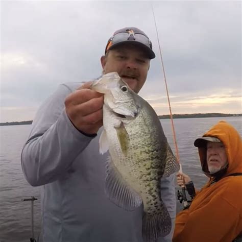 Fishing Guide Teaches Livescope Basics While Catching Big Crappie