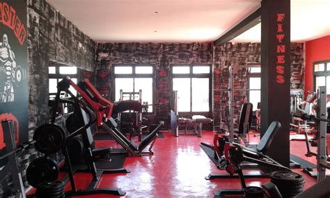 Menphysique نمیدونی چقدر دلم میخواد یروز بدون اینکه به کسی بگم برم