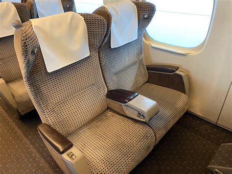 Jr特急や新幹線のグリーン車とは？メリットとデメリットをわかりやすく解説 電車のしおり