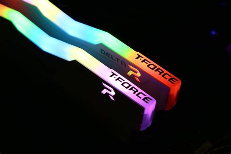 分享 十銓 TEAMGROUP T FORCE DELTA RGB DDR4電競記憶體模組 RGB讓你酷炫嫑嫑的 T17 討論區 一起分享好東西