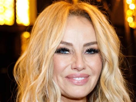 Adriana Karembeu Aux Anges Elle D Voile Une Vid O In Dite De Sa Fille