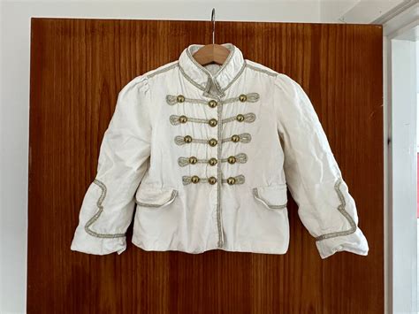 Se produkter som liknar Gap BabyGap jacka med tryck på Tradera