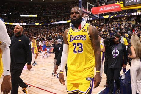Lakers Why Limiting Lebron James Minutes Is The Right Move Silver
