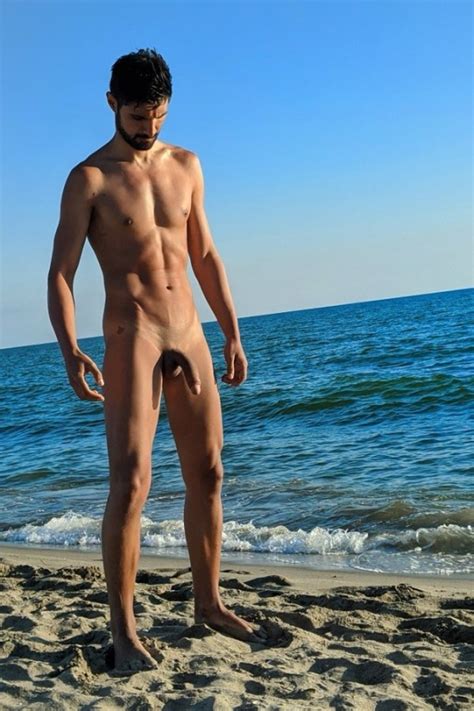 Photo Naked Men On The Beach Page 226 Lpsg
