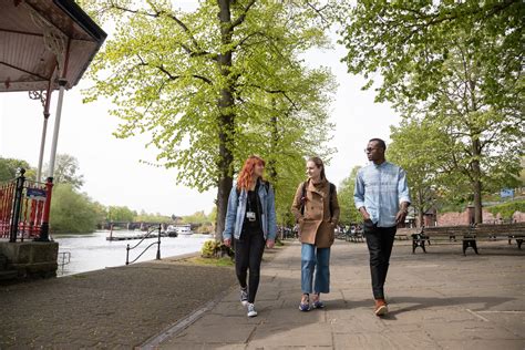 Law Llb University Of Chester