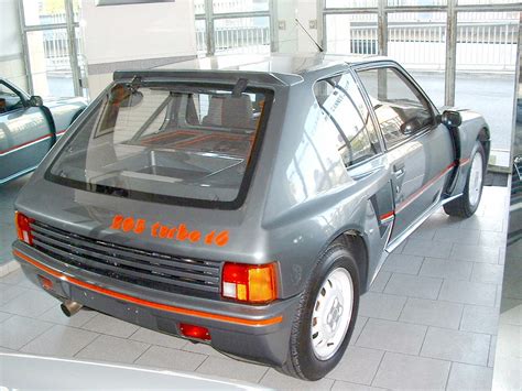 Benzina Sul Fuoco Peugeot 205 Turbo 16