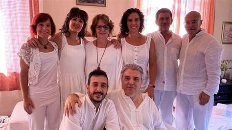 Nuestra Escuela De Yoga Naradeva