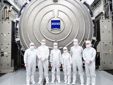 Jonathan Mcmullan On Linkedin Semiconductors Technology Zeiss Asml Schroders