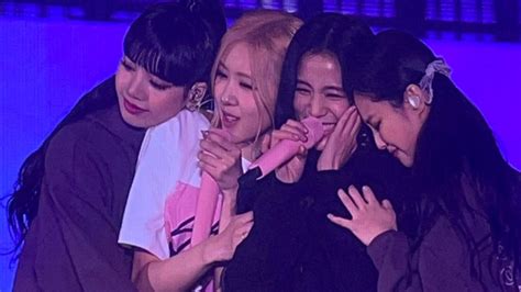 Blackpink Comenzó Su Gira Born Pink Y Jennie Sorprendió Al Presentar Su