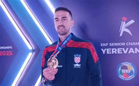 Ivan Kvesić Europski Prvak Srebro Za Anđela Kvesića Hrt