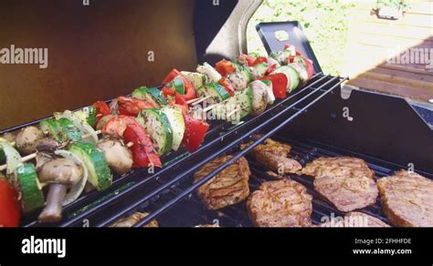 Classic Supper Stock Videos And Footage Hd And 4k Video Clips Alamy