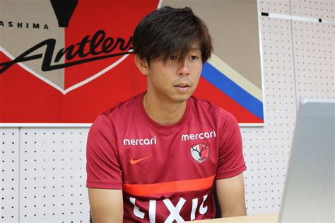 オンライン取材に応じる鹿島アントラーズの安西幸輝（写真 Kashima Antlers） サッカーマガジンweb