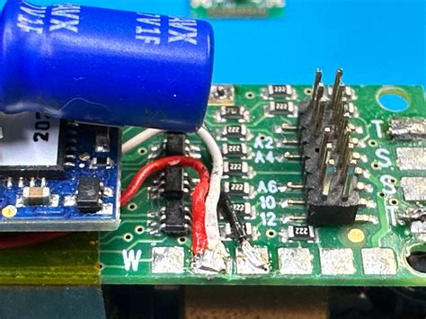 A Three Wire Stay Alive That Can Be Used In A Two Wire Decoder The