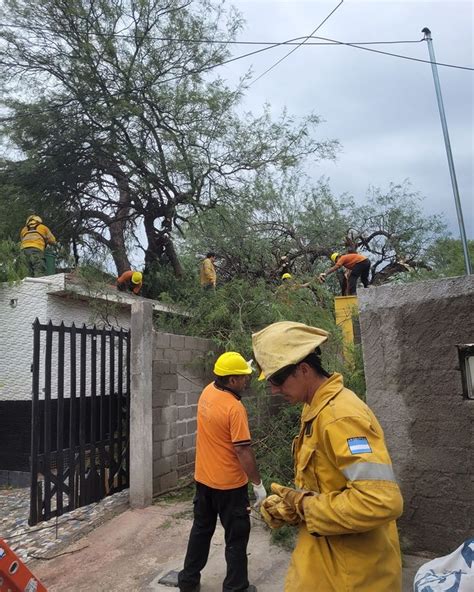 El Director De Defensa Civil Dijo Que Tienen 1800 Reclamos Tras El Temporal