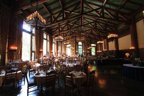 Ahwahnee Hotel Fine Dining In Yosemite National Park California