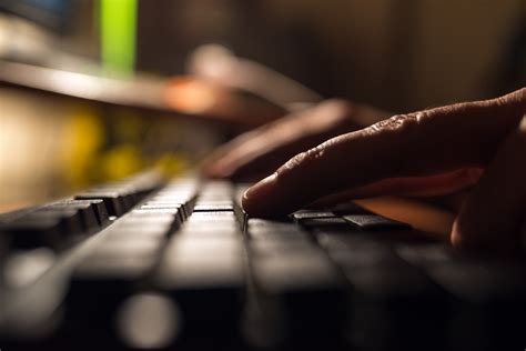 Tech Time Warp The Curious Cases Of Early Hackers