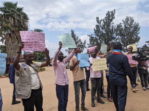 Sud Kivu La Société Civile Accuse Kinshasa De Protéger Les Sujets