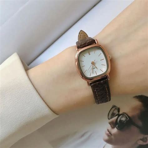 Women Quartz Watch Ladies Watch Vintage Square Dial Faux Leather Strap