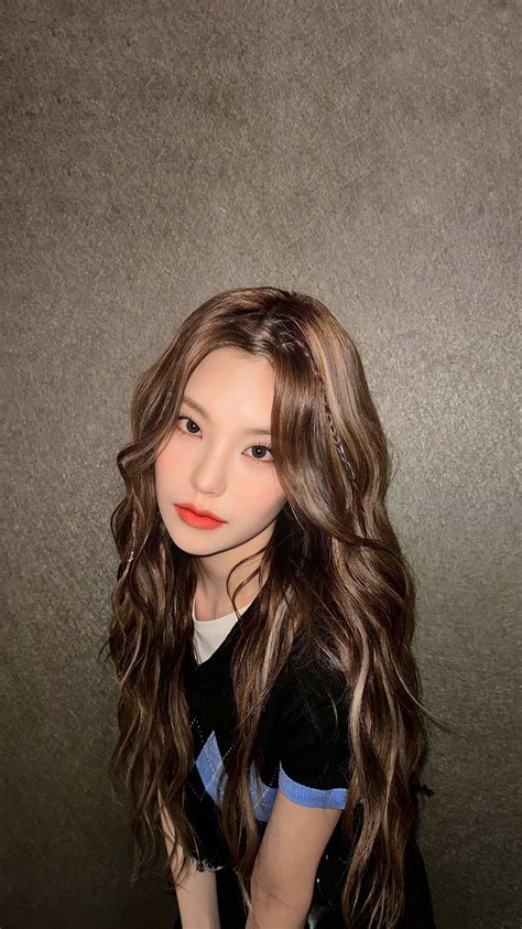Yeji Itzy Blah Blah Blah Wallpaper Artofit
