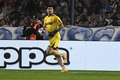 El Blooper Del Arquero Lucas Acosta Que Le Dio La Victoria A Gimnasia