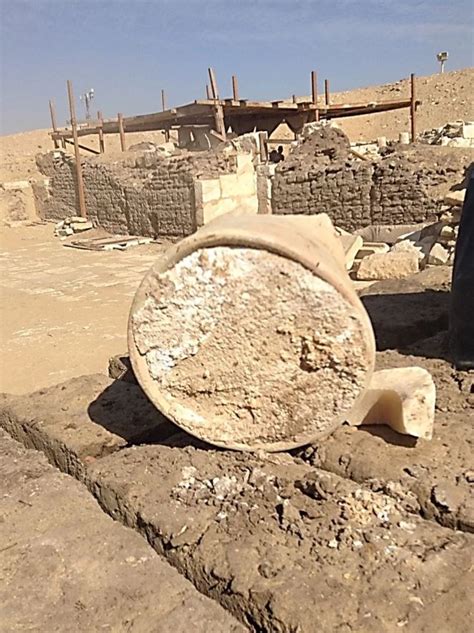 News 3300 Year Old Cheese Found In Saqqara Archaeology Magazine
