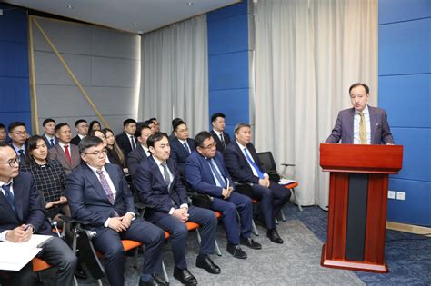 Зандраагийн Дашдавааг Авлигатай тэмцэх газрын даргаар улируулан томилох тухай УИХ ын тогтоолыг