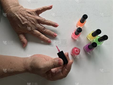 指甲 个人随身用品 美 漆的 彩妆 艺术 水平画幅 无人 商店 组物体