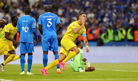 النصر يهزم الهلال ويُتوَّج بلقب بطولة الأندية العربية الميادين
