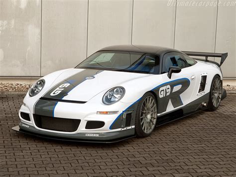 Fastest Supercars In The World Wesharenet