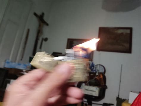 Zippo Zmaj Za Preživetje V Naravi In Za Civilno življenje