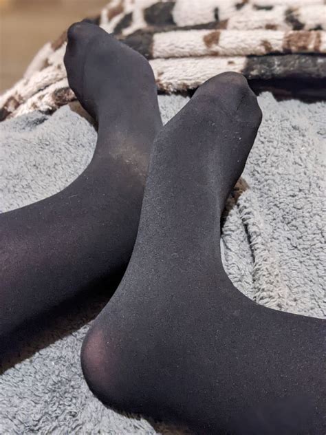 Relaxing My Tired Nylon Feet In Bed By Nummyclic On Deviantart