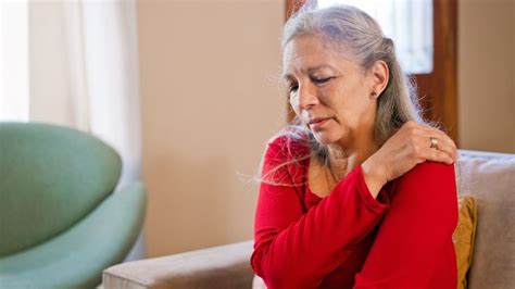 Frozen Shoulder And Menopause Is There A Connection Goodrx