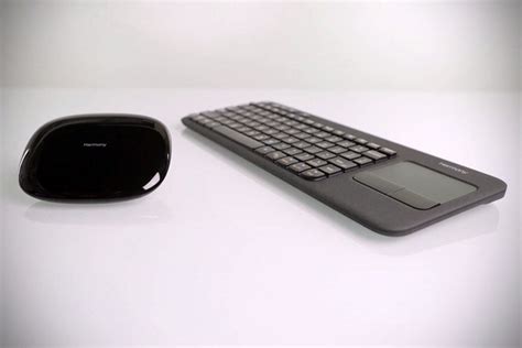 Logitech Harmony Keyboard Logitech Harmony Smart Keyboard Im Test