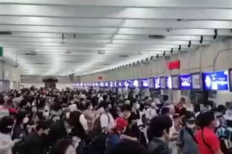 Soal Video Penumpang Membeludak Di Bandara Soekarno Hatta Ini Kata AP II