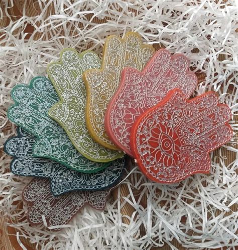 Свеча ладонь из натурального пчелиного воска Аромат невероятный При заказе можем изготовить