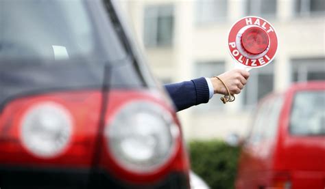 Hamburg Dealer Wohnung Entdeckt Männer In U Haft Mopo