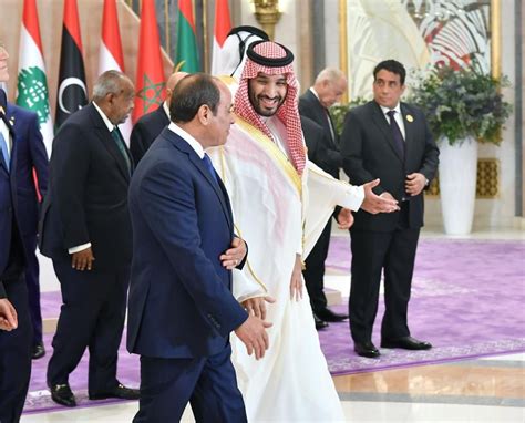 صورة تذكارية ولقاء بشار الأسد نشاط الرئيس السيسي بالقمة العربية في جدة