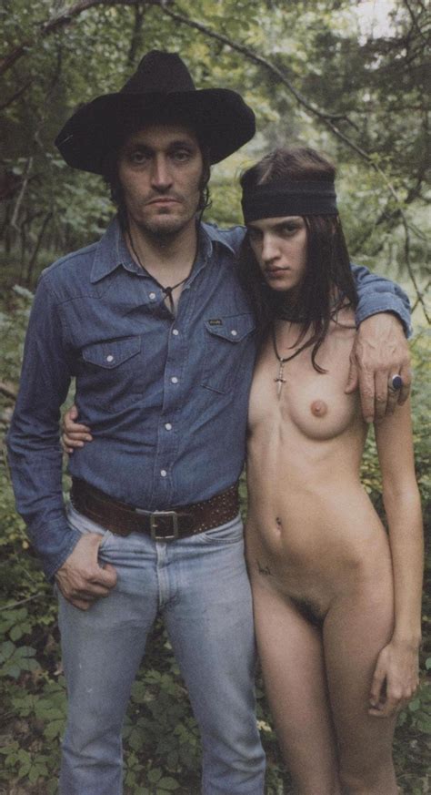 Best Images About Vincent Gallo On Pinterest Christina Ricci The Brown Bunny And Underwear