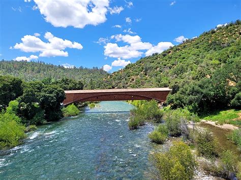 The Fascinatingly Beautiful Covered Bridge In California You Never Knew
