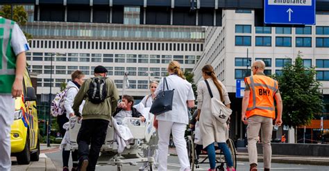 Minister Wil Regeling Compensatie Beroepsziekten Verbeteren Hart Van