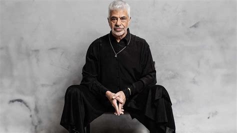 Lulu Santos apresenta turnê Barítono em Vitória nesta terça