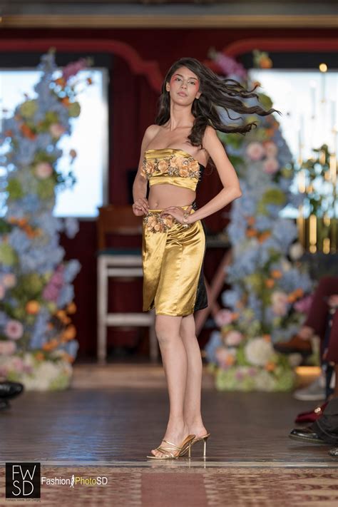 Fashion Week San Diego Kicks Off Season With Spring Showcase In La Jolla