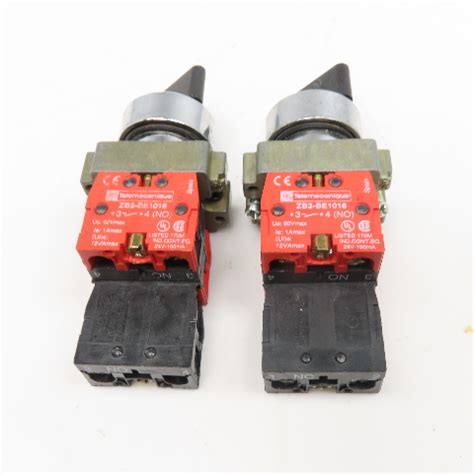 Telemecanique Zb Be Position Selector Switch V Lot Of Bullseye Industrial Sales